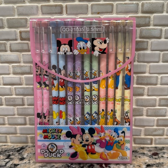Disney | Office | Disney Mickey Mouse Donald Duck Gel Pens 2 Pieces ...